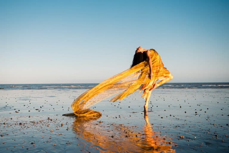 Emphasis in photography composition (5 essential techniques)