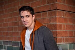 Broad lighting photography techniques for stunning portraits