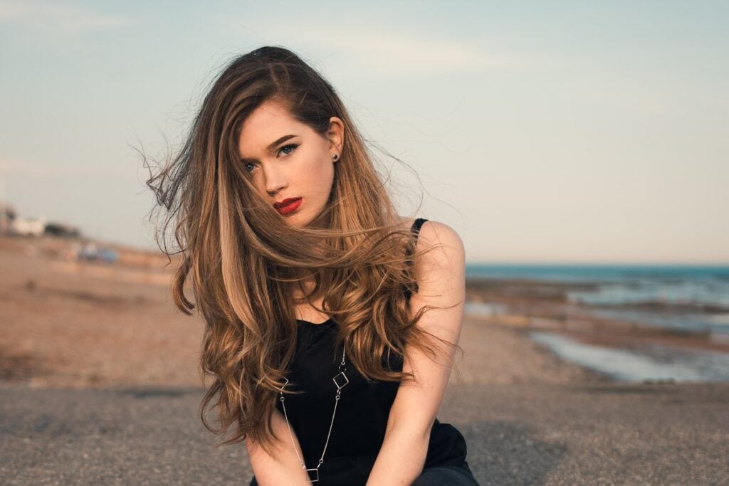 Ambient light in photography (what is it and how do you use it?)