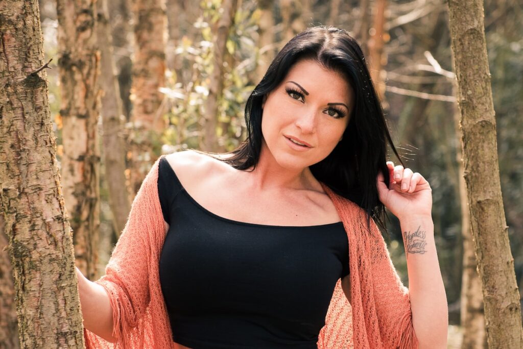 Flat light photography: how, when and why use it for portrait lighting