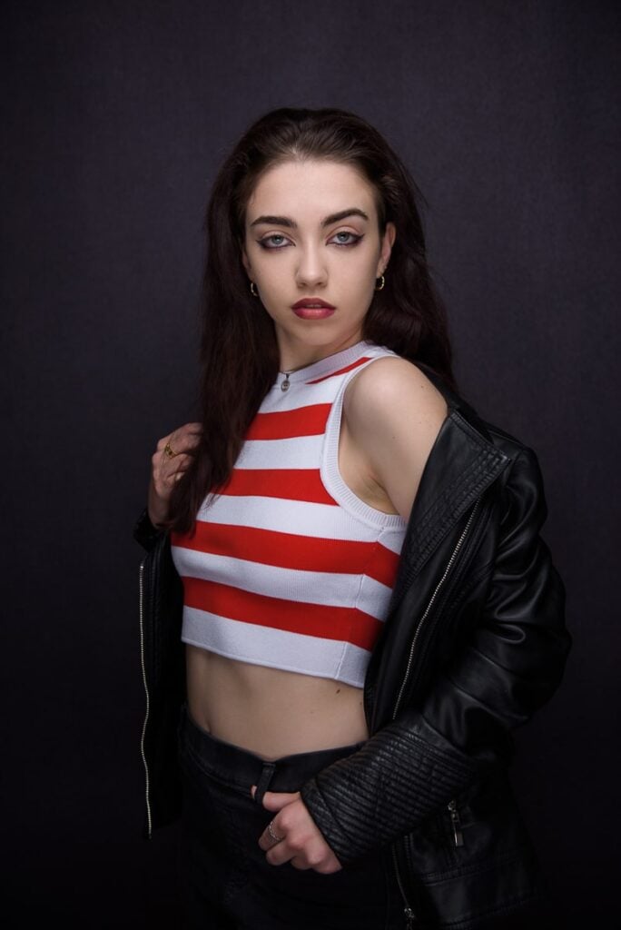 Red dress photoshoot ideas for your next studio session